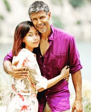 Milind Soman Family Wife Son Daughter Father Mother Marriage Photos ...