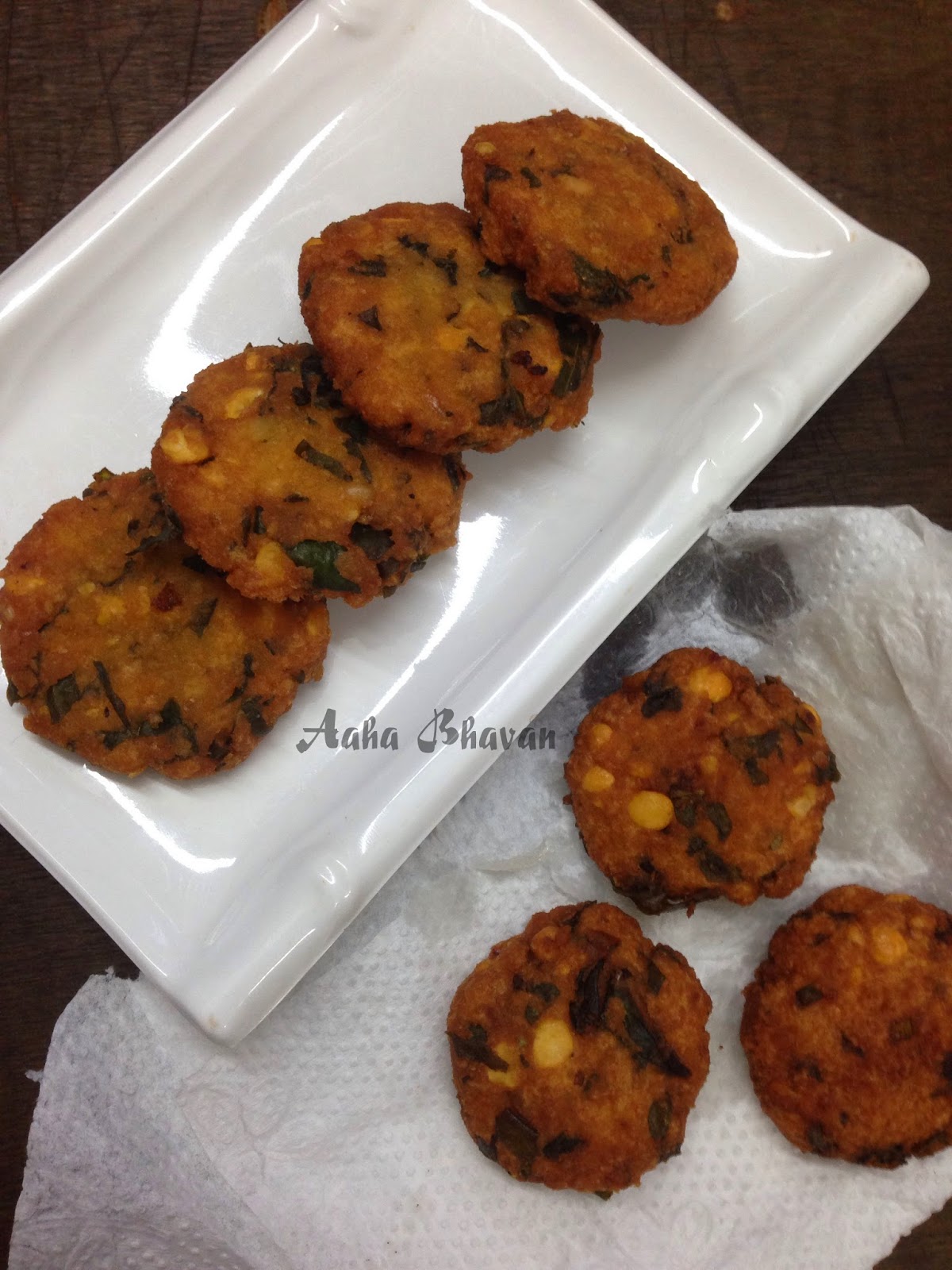 AAHA bhavan: Parippu / dal vada