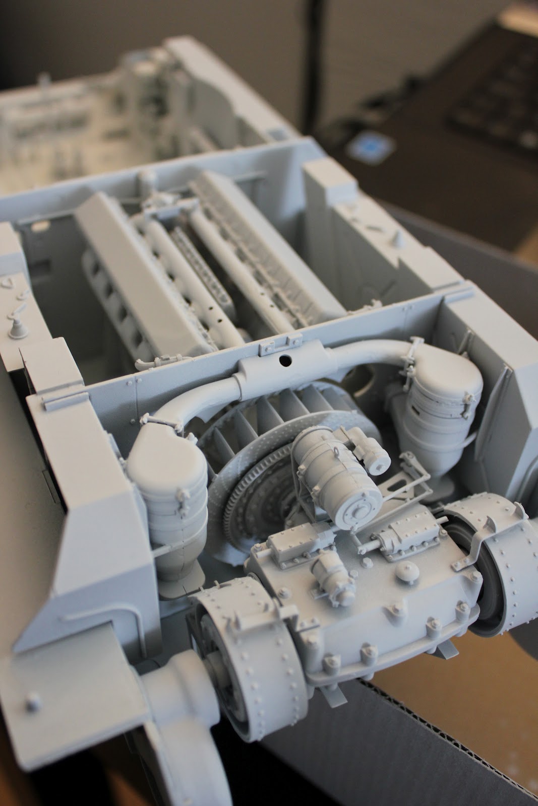 Plasticmodeling: Trumpeter T-34/76 1:16 part two.