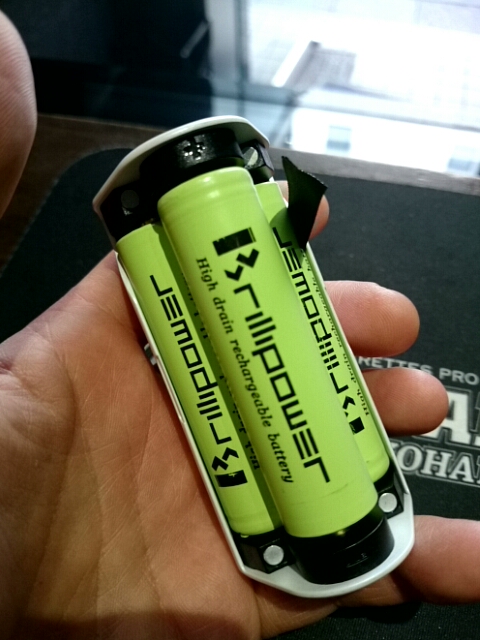 VPRS JAPAN YOKOHAMA のブログ: WISMEC「REULEAUX RX200」