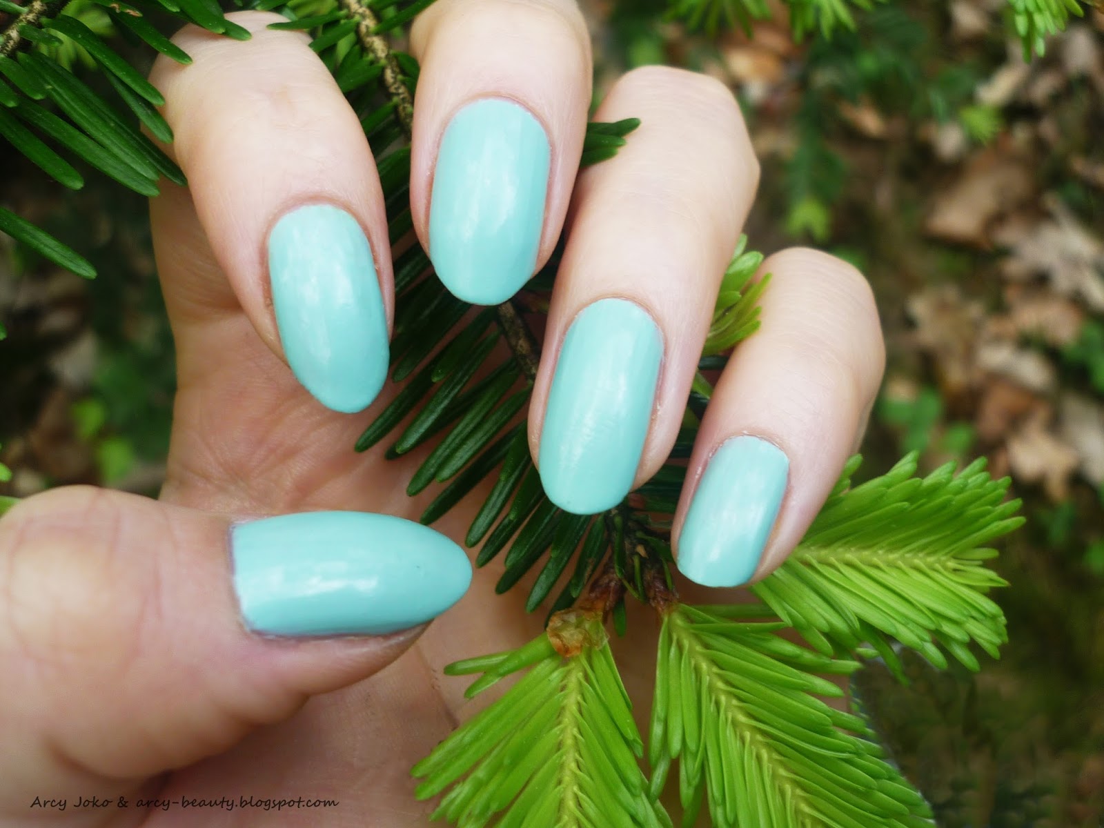 Arcy Joko: Essie Mint Candy Apple nr 99 Lakier Do Paznokci