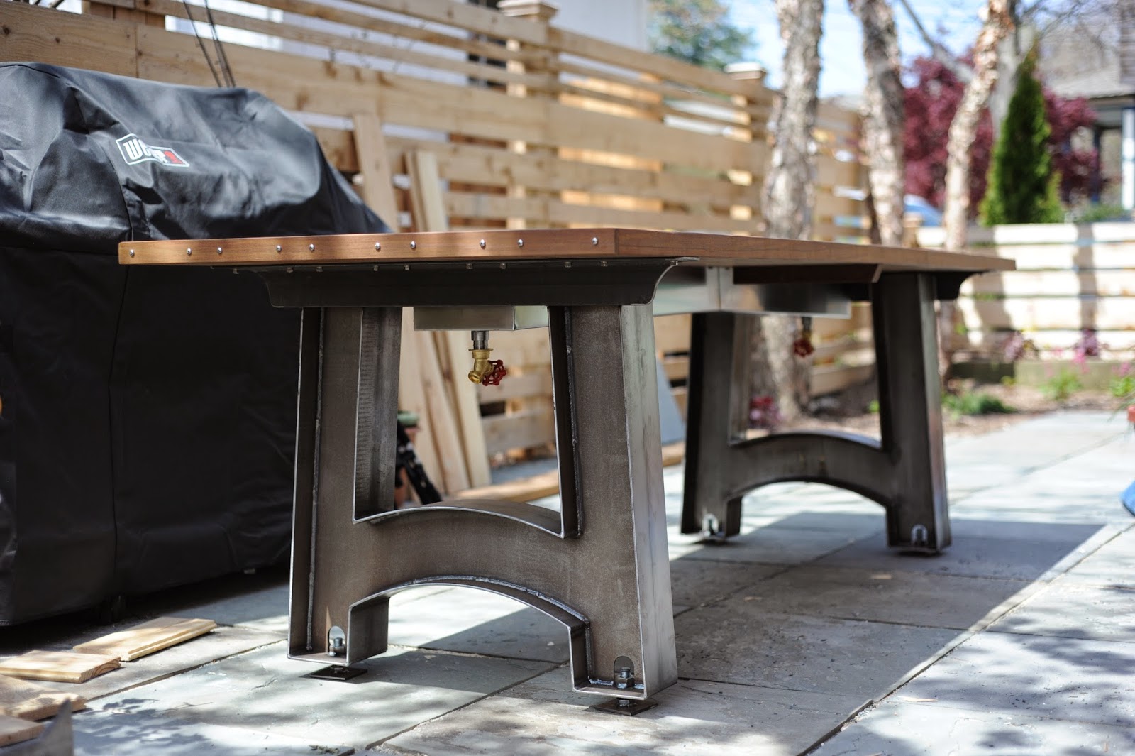 Black Falcon Fabrication: The Trough Table