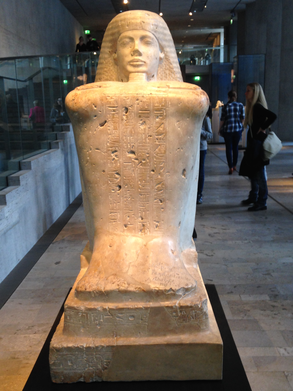 Near Eastern Archaeology: Egyptian Block Statues