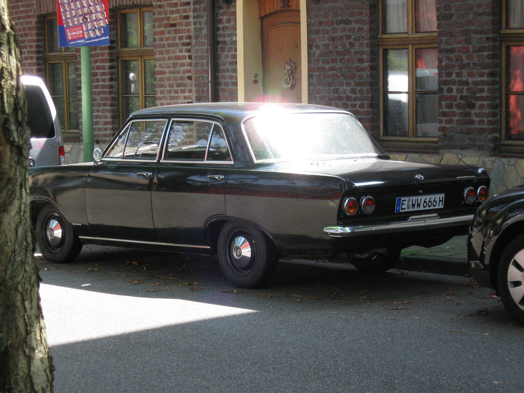 Opel Rekord A & B: Black Rekord B