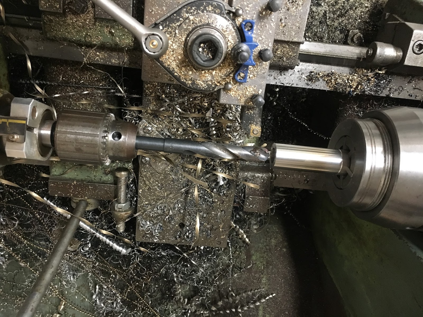 The Mighty Shiz: Chucking up - Chinese collets - new CCET turning inserts