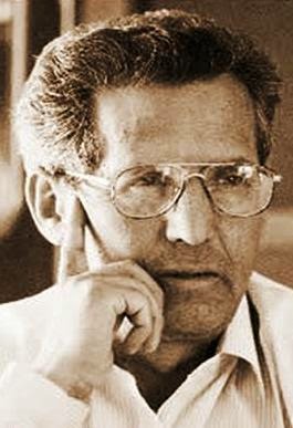 Bibliotequilla: Raúl Rivadineira Prada