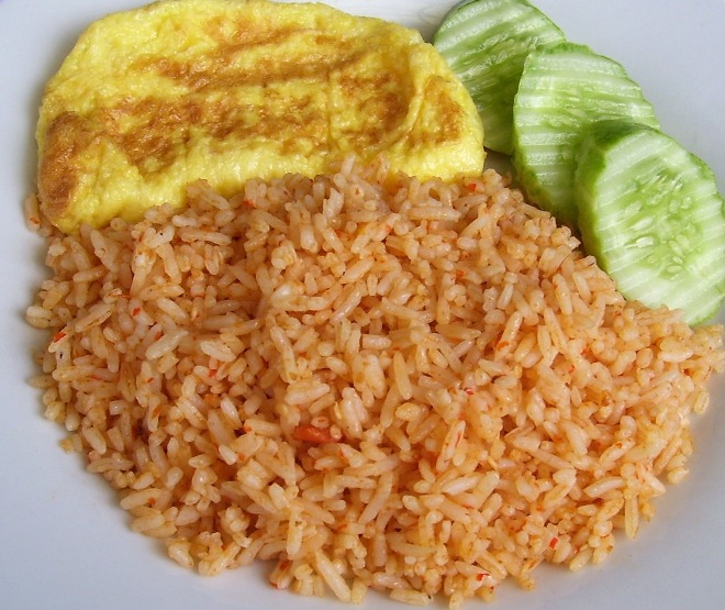 The Indonesian Kitchen: Indonesian Nasi Goreng With Shrimp Paste