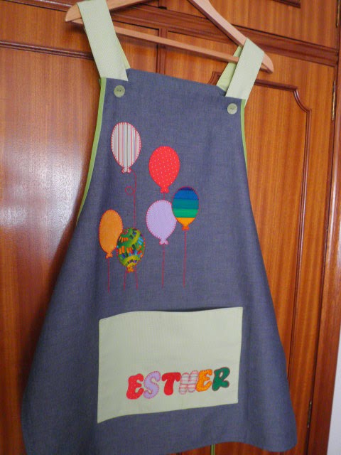 LAS CHICAS DE OURENSE: UN NUEVO MANDILÓN DE PROFE