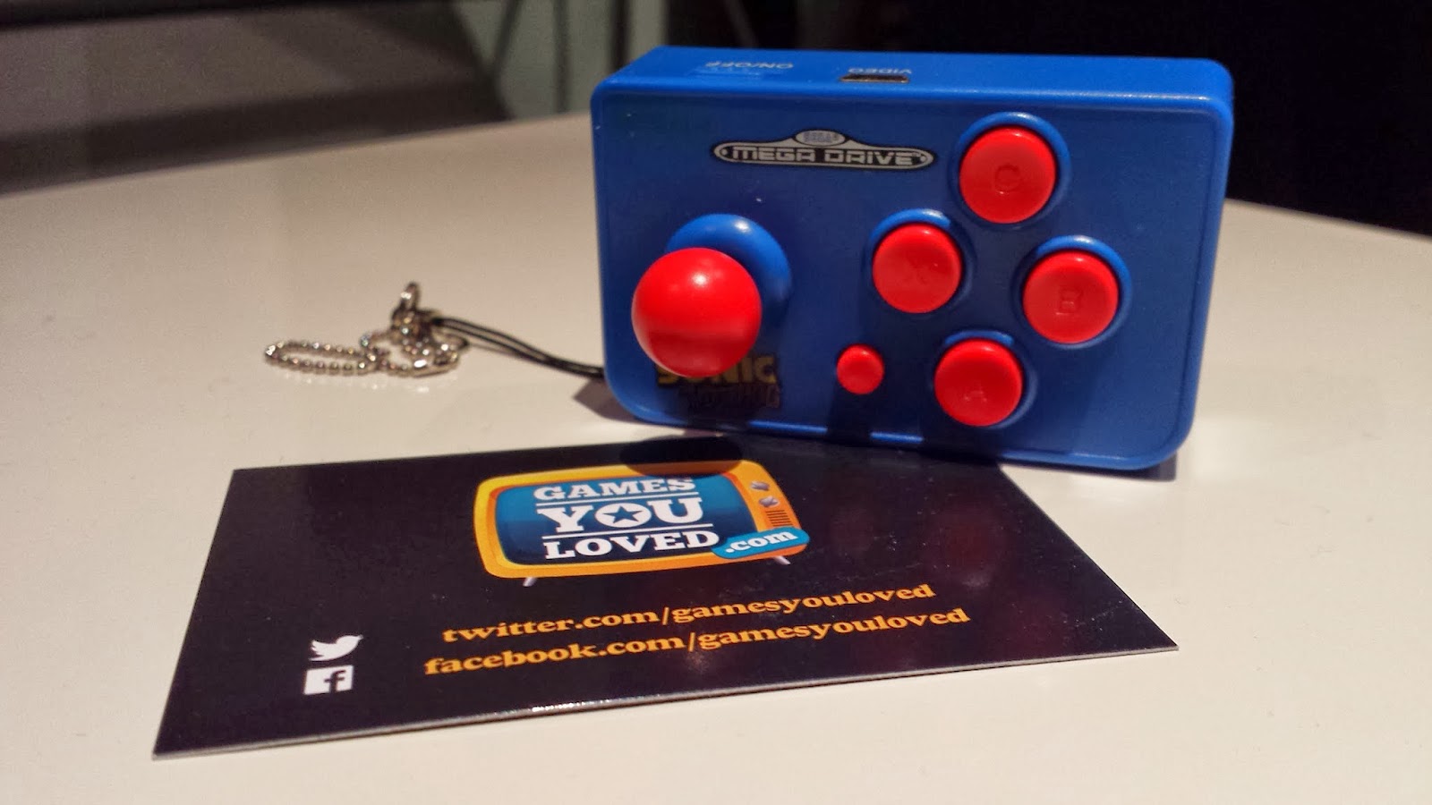 gamesyouloved.com: A New Gen Gamer - Reviews an Old Skool 'New' Console