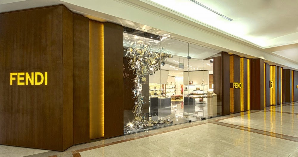 La présence française dans le luxe italien: Acquisizioni delle imprese ...