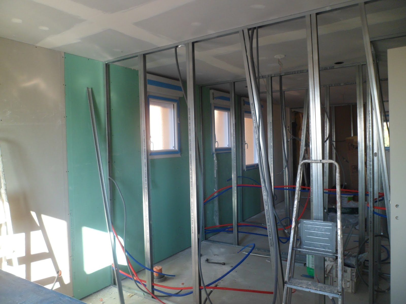 Autoconstruction Basse Normandie: Doublage 2e partie - Cloison salles de bain et dernière chambre