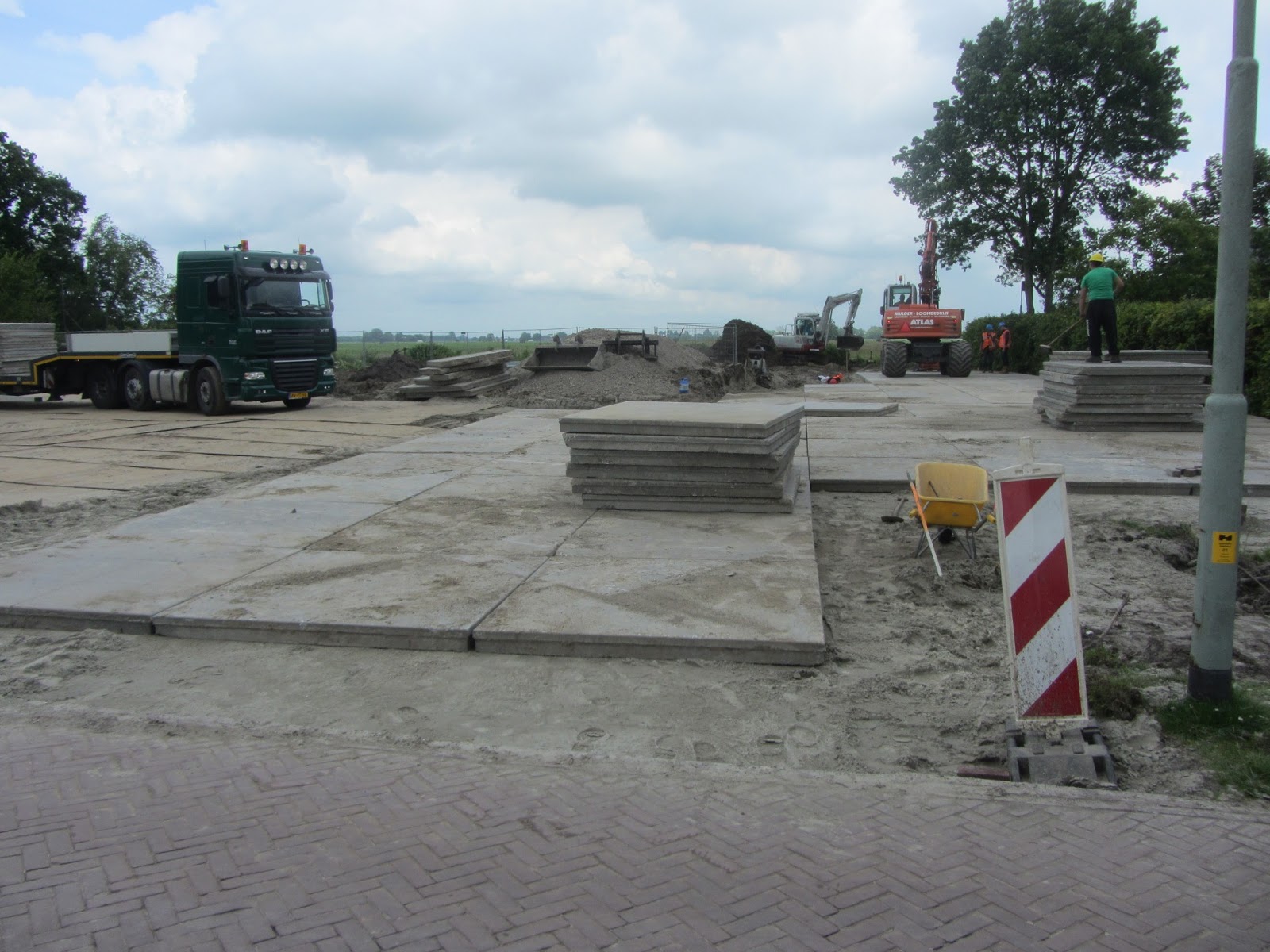 NOORDHORN EN DE BRUGGEN: JULI- AUGUSTUS 2013