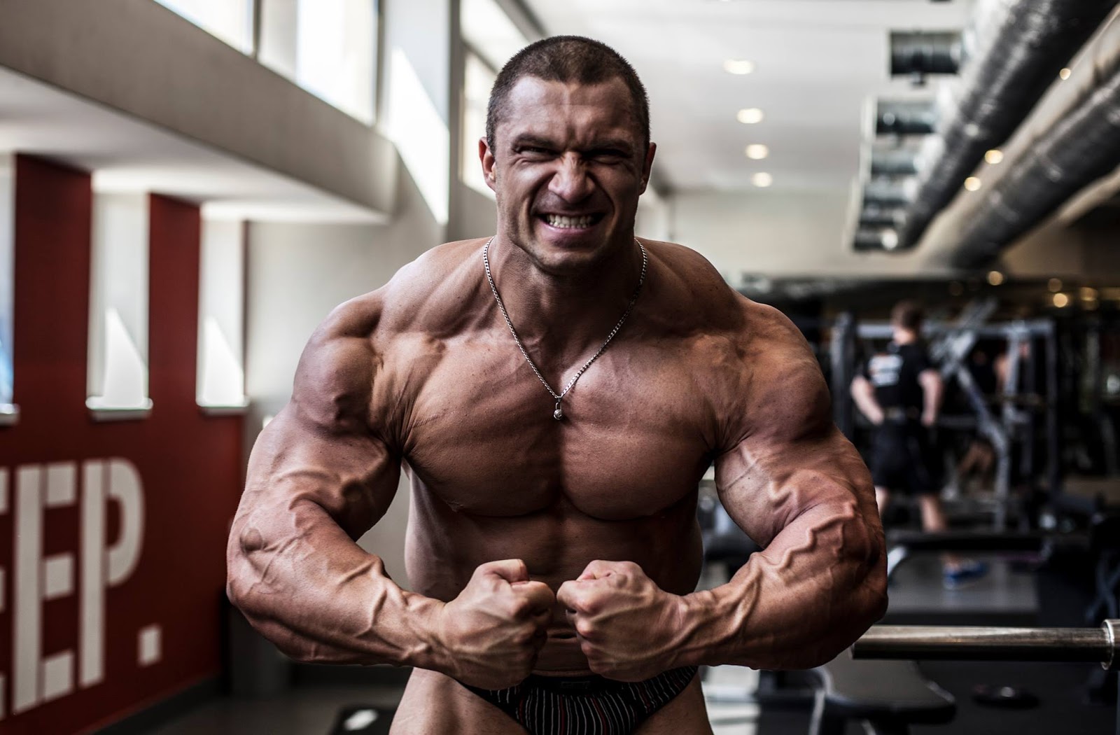 Muscle Lover: Polish bodybuilder Michal "Big Majk" Mikulewicz