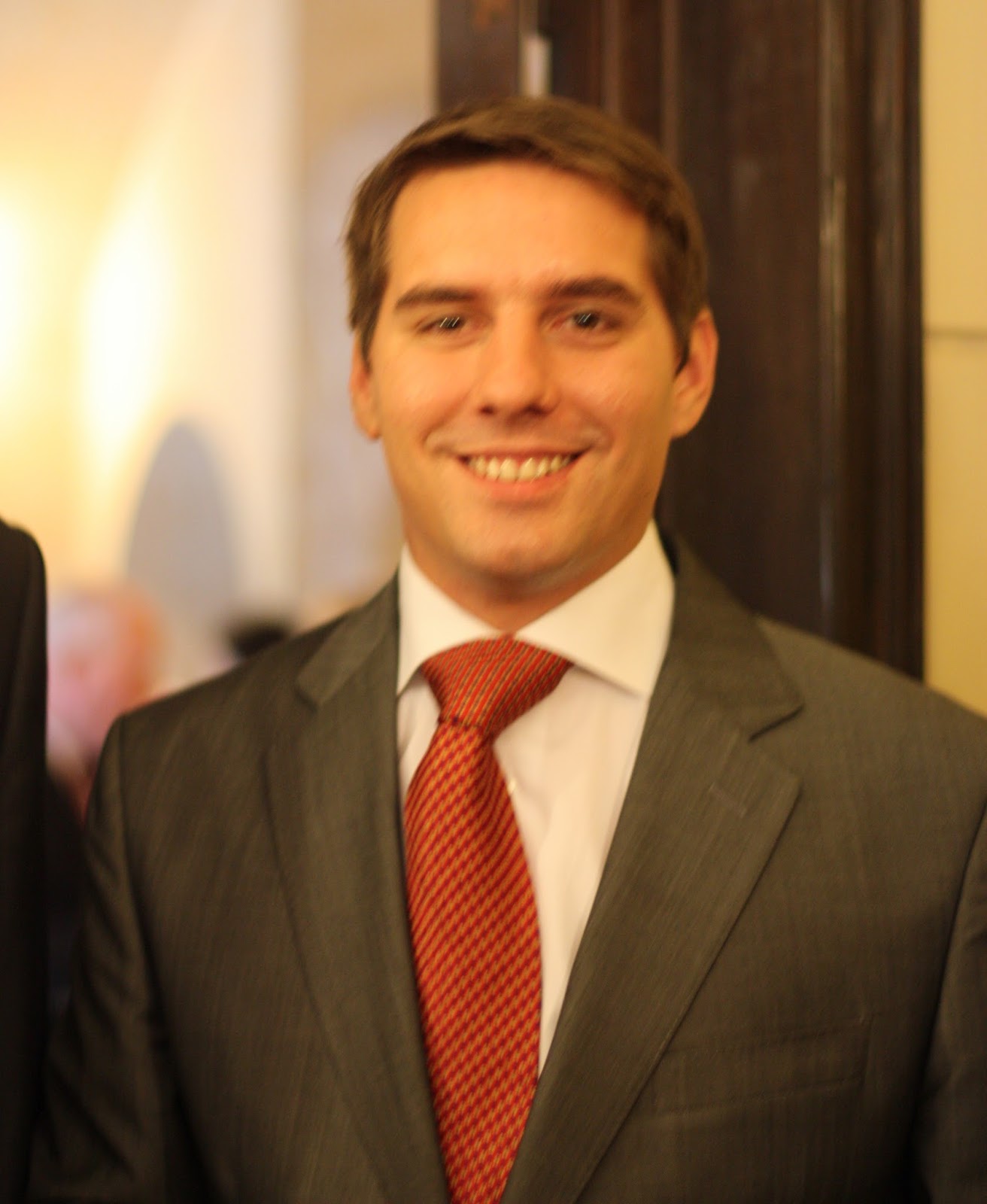 Royal Musings: Nicholas de Roumanie Medforth-Mills talks about his ...