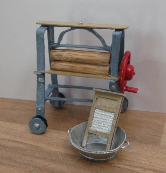 Coombe Crafts Miniature Blog: Vintage Toy 'Triang' Mangle - Toys and ...