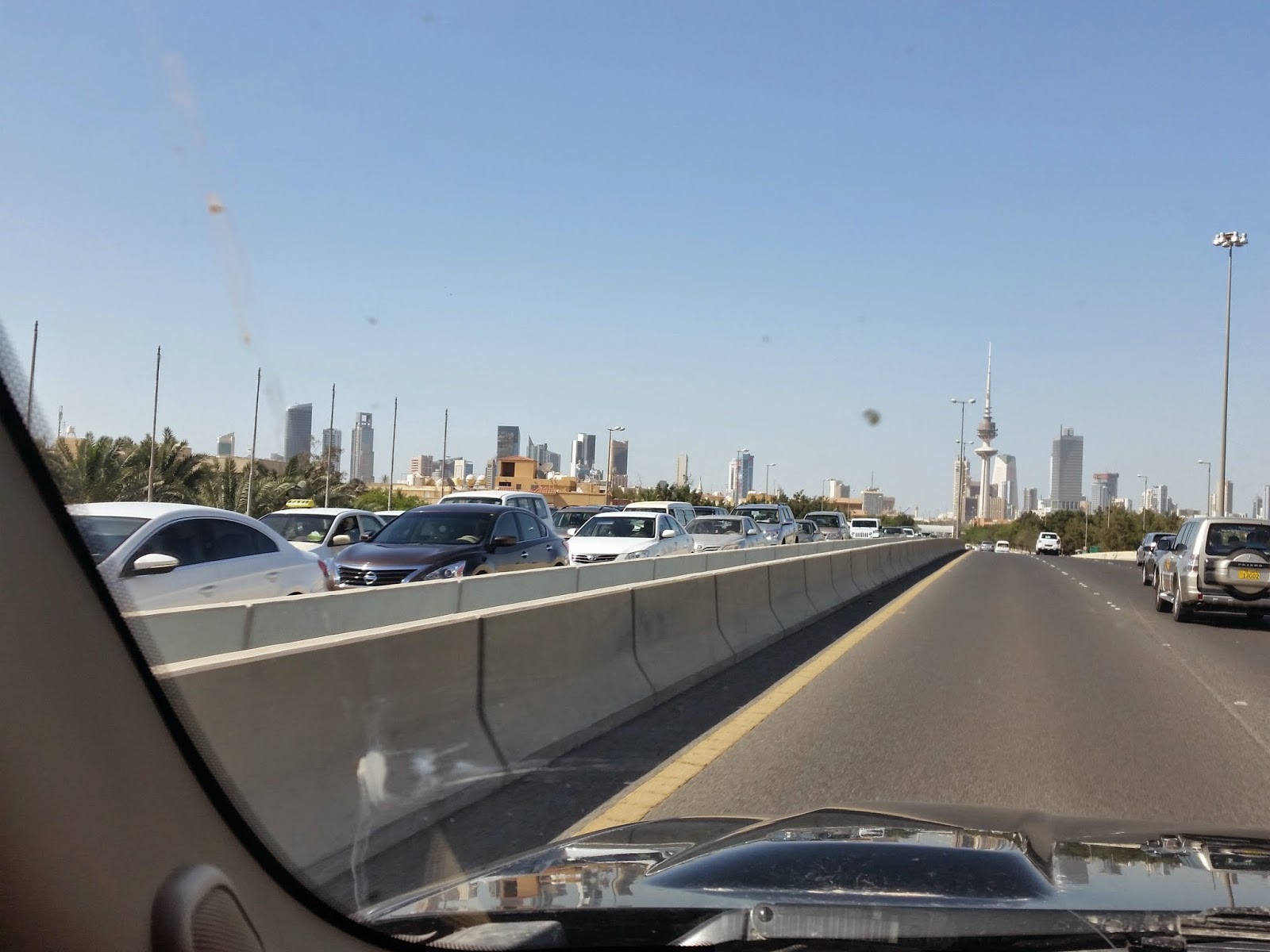 Life in Kuwait Blog: Traffic in Ku'wait'