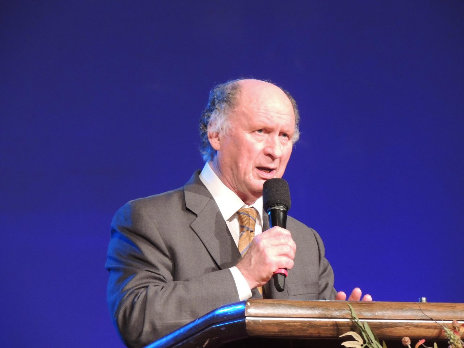 "Fear God, Love God, Serve God": "FEAR NOT!"