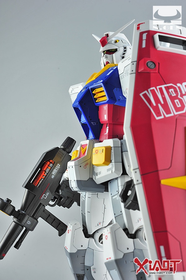 Custom Build: Mega-Size 1/48 RX-78-2 Gundam "Detailed"