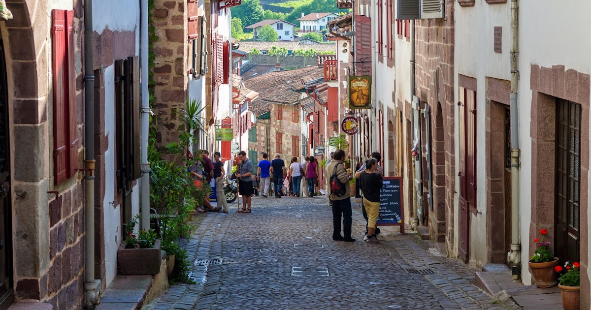 Travel Photo Blogging: Over the Pyrenees