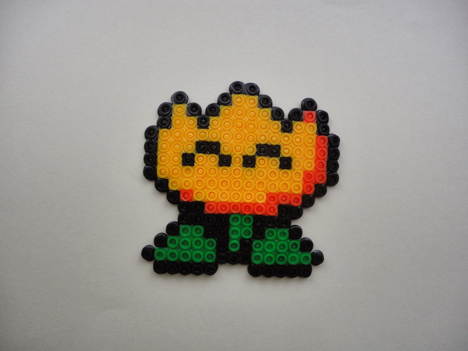 Pixel Art-E: Flor de Mario Bros en Pyssla