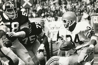 The Presurfer: 10 Of The Oldest Players In NFL History