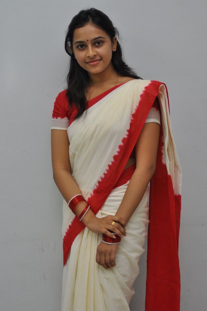 Sri Vidya Latest white saree cute Photos ~ world actress photos ...