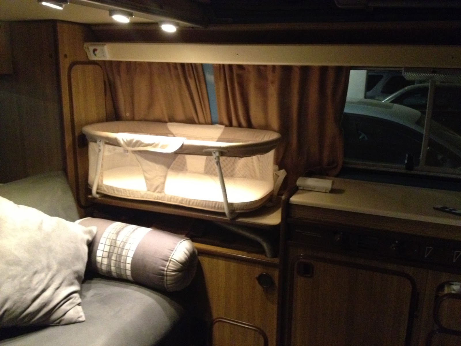 1981 VW Camper: Getting ready for Buses By the Bridge 2014