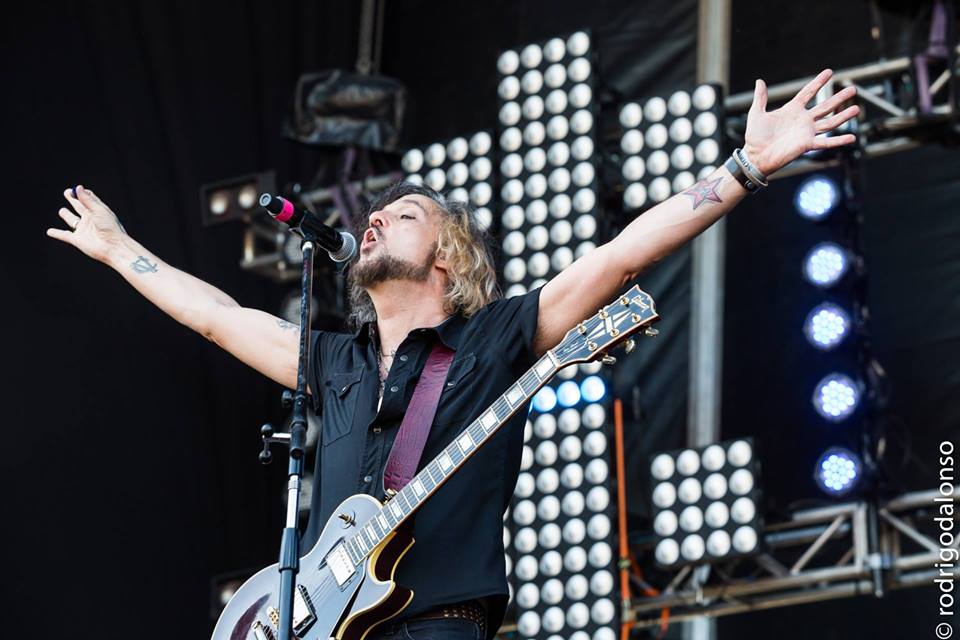 Intersticio: DUNA: UNA SAGA DE TEXTURAS, OSCURIDAD Y CANCIONES ROCKERAS ...