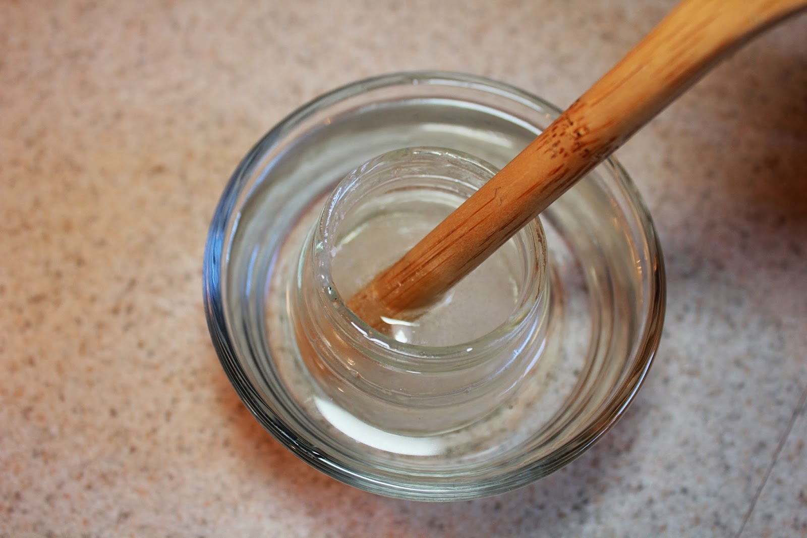 Natural Healthy Beautiful: Natural Vapor Rub