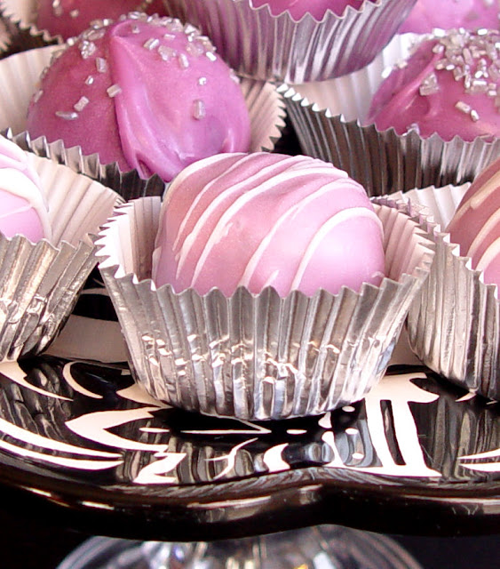 Pretty Oreo Bon Bons - Jamie Cooks It Up