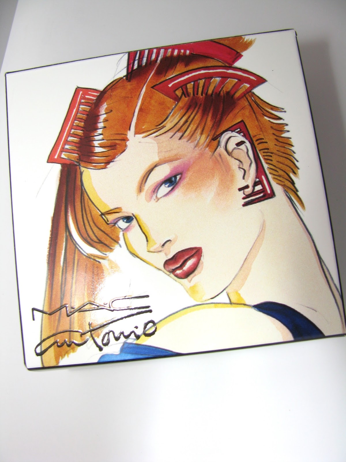 The Beauty Alchemist: MAC Antonio Lopez Face- Coral & Pink