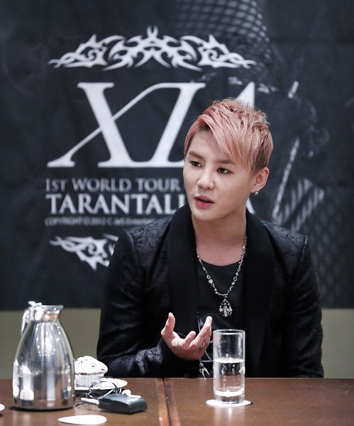Junsu วง JYJ เปิดใจครั้งแรกหลังสิ้นสุดคดีสัญญาทาส สารภาพ TVXQ จะอยู่ใน ...