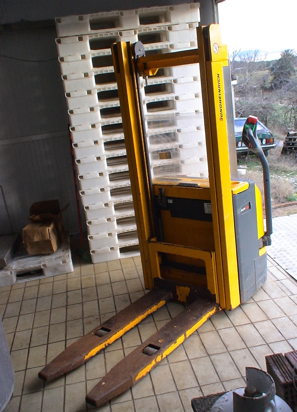 Machines lait occasion: Transport de palettes électrique