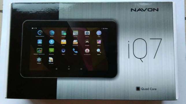 Kyselá slova: Tablet z Tesca za 899,- NAVON iQ7 qc
