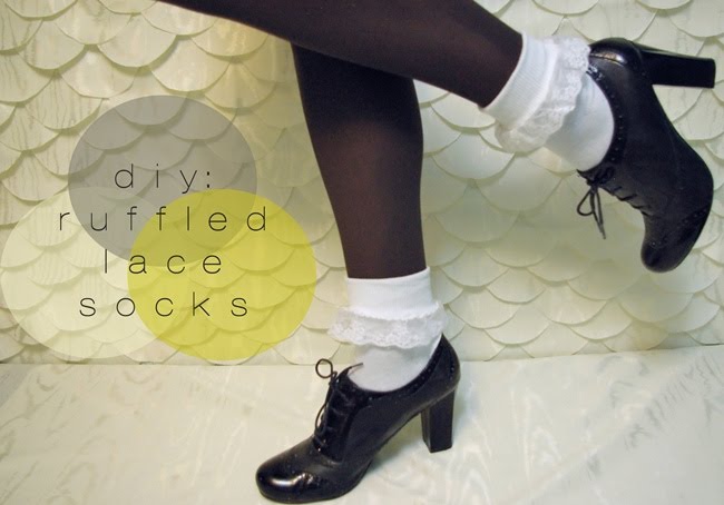 itmom: DIY Ruffled Lace Socks