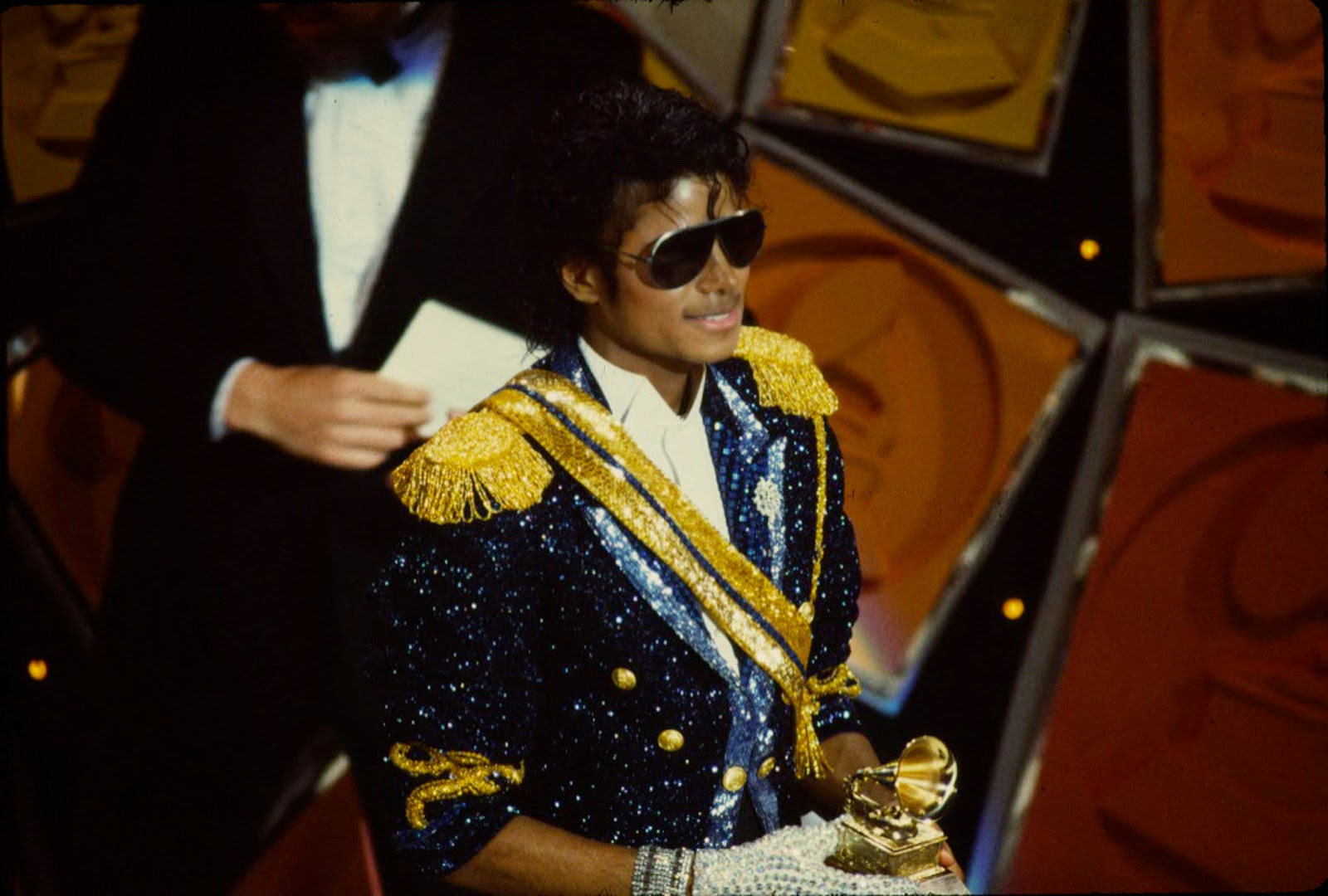 Michael Jackson Últimas Noticias: ARTÍCULO: RECORDANDO LA NOCHE DE LOS ...