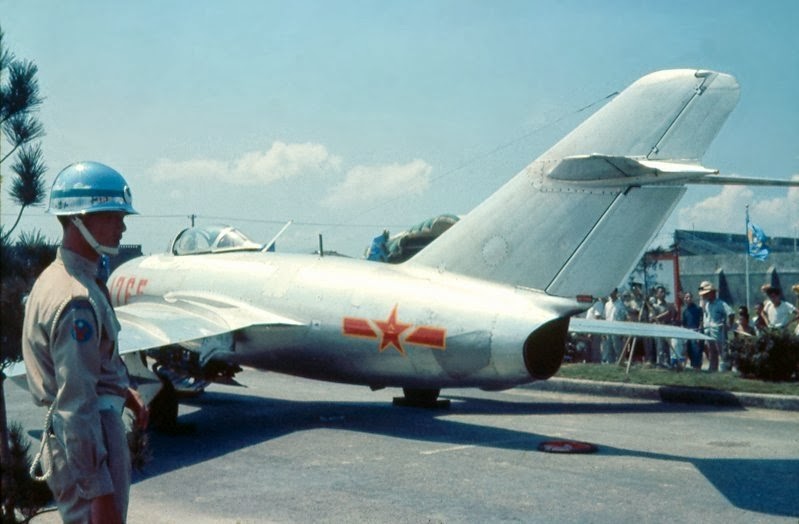 Aviation of Japan 日本の航空史: Defecting MiG Pilots ~ Part Two