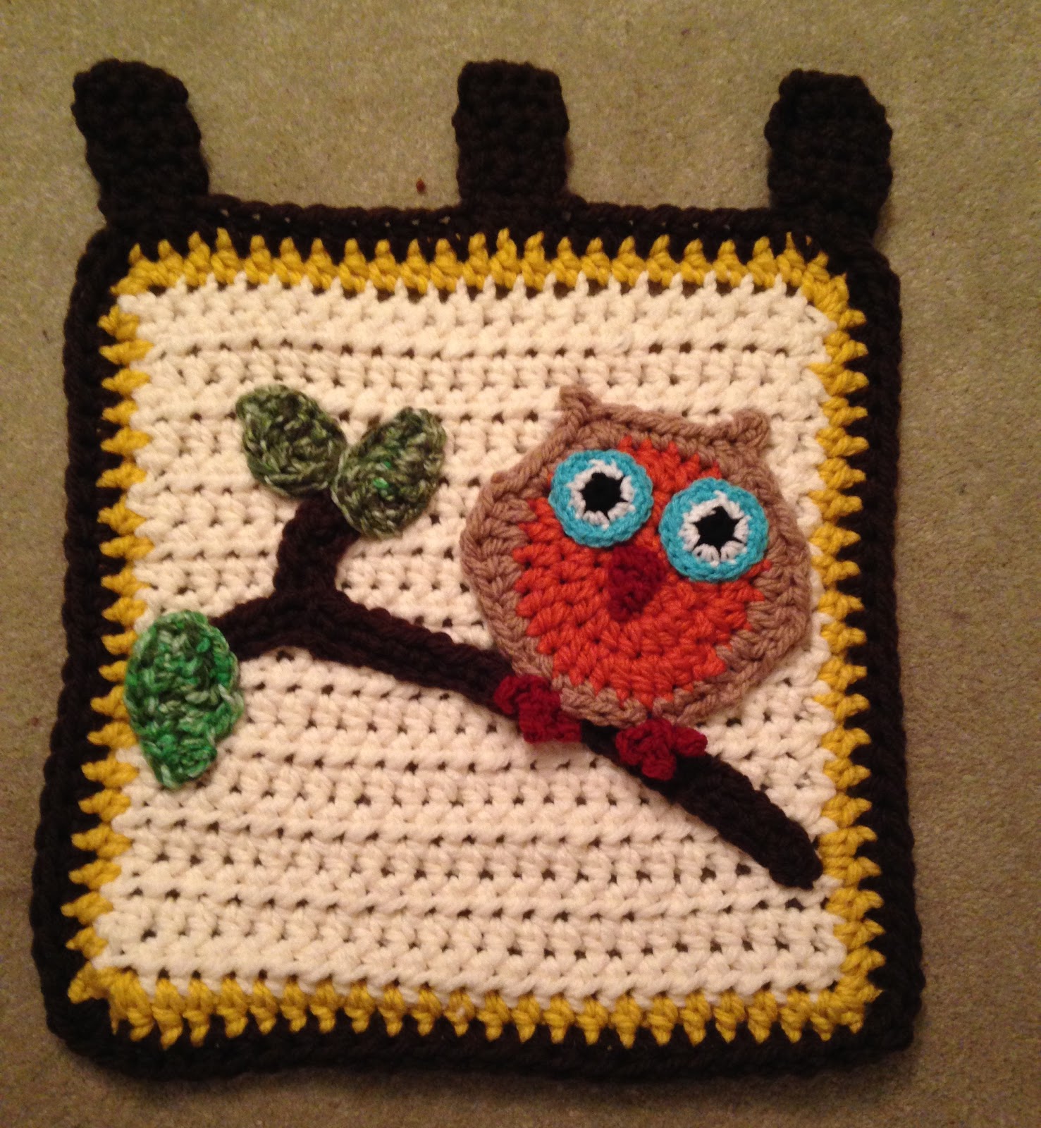 The Perfect Stitch...: Owl Garden Flag