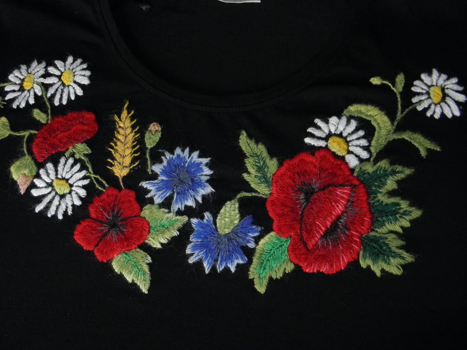 Lauriina Lapi Ladu: TK Muhu tikand