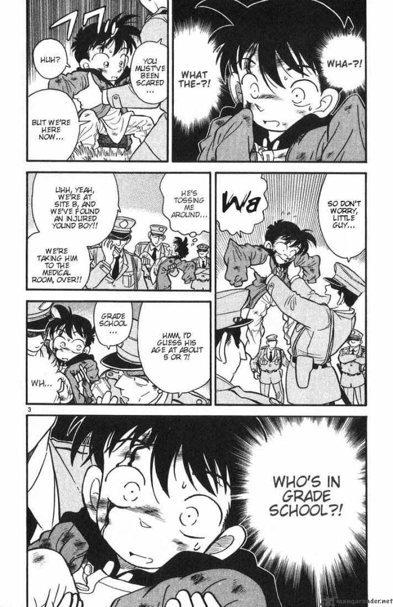 Detective Conan Manga: 2-The Shrunken Detective
