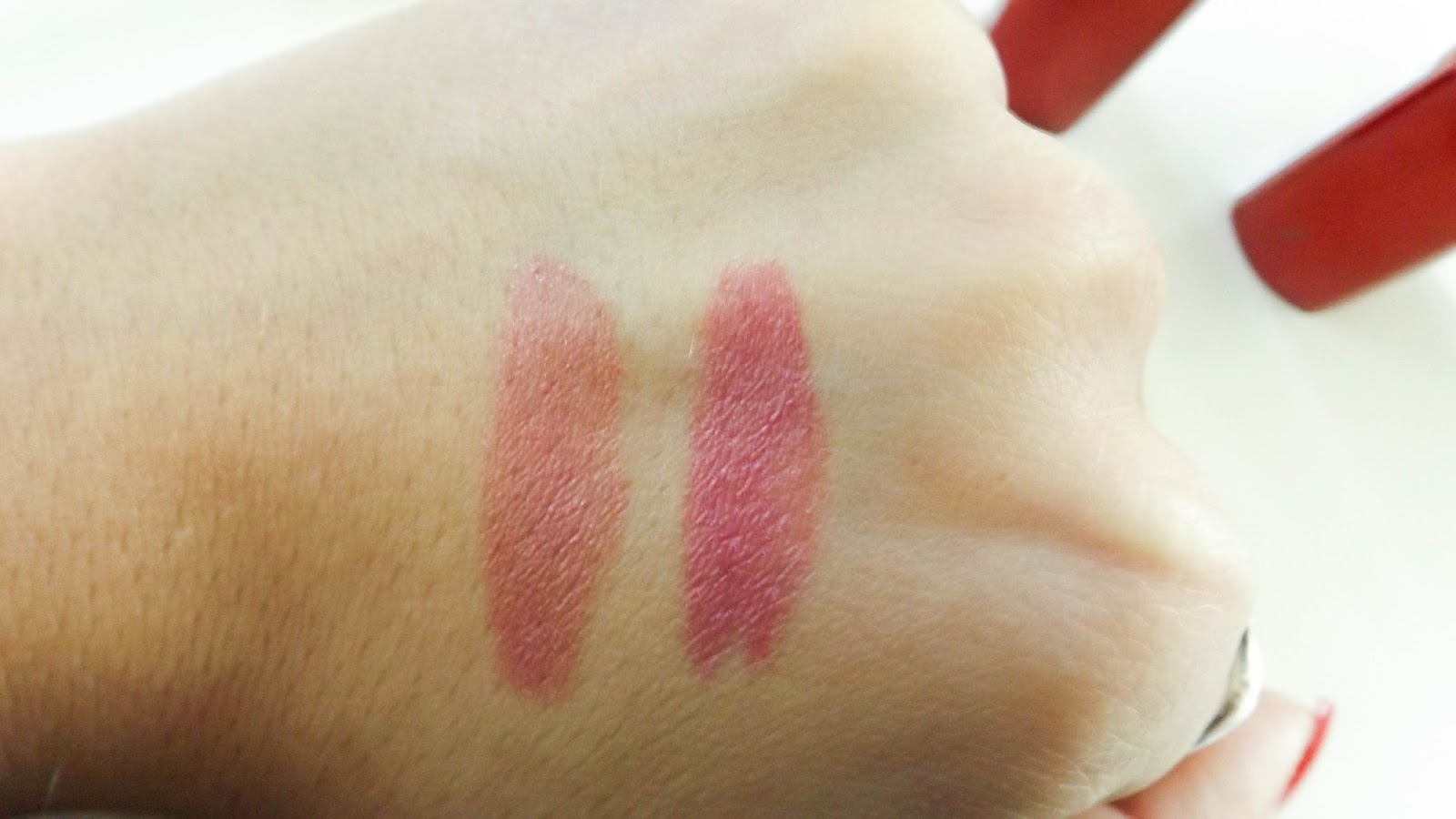 Maybelline Moisture Extreme Lipsticks 210 & 633 Review - Iris Shades