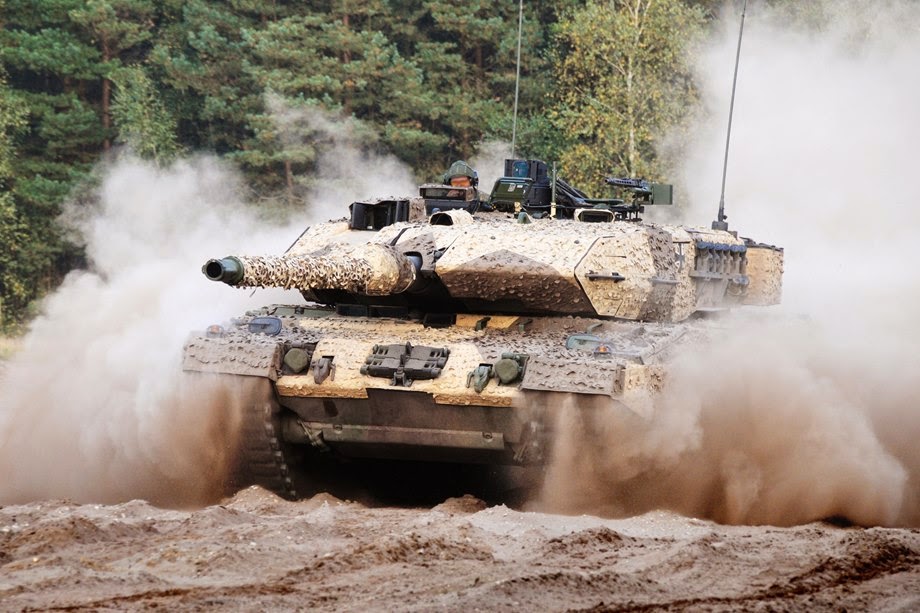 GreenDef: KMW Delivers First Leopard 2 A7 Tanks to German Army