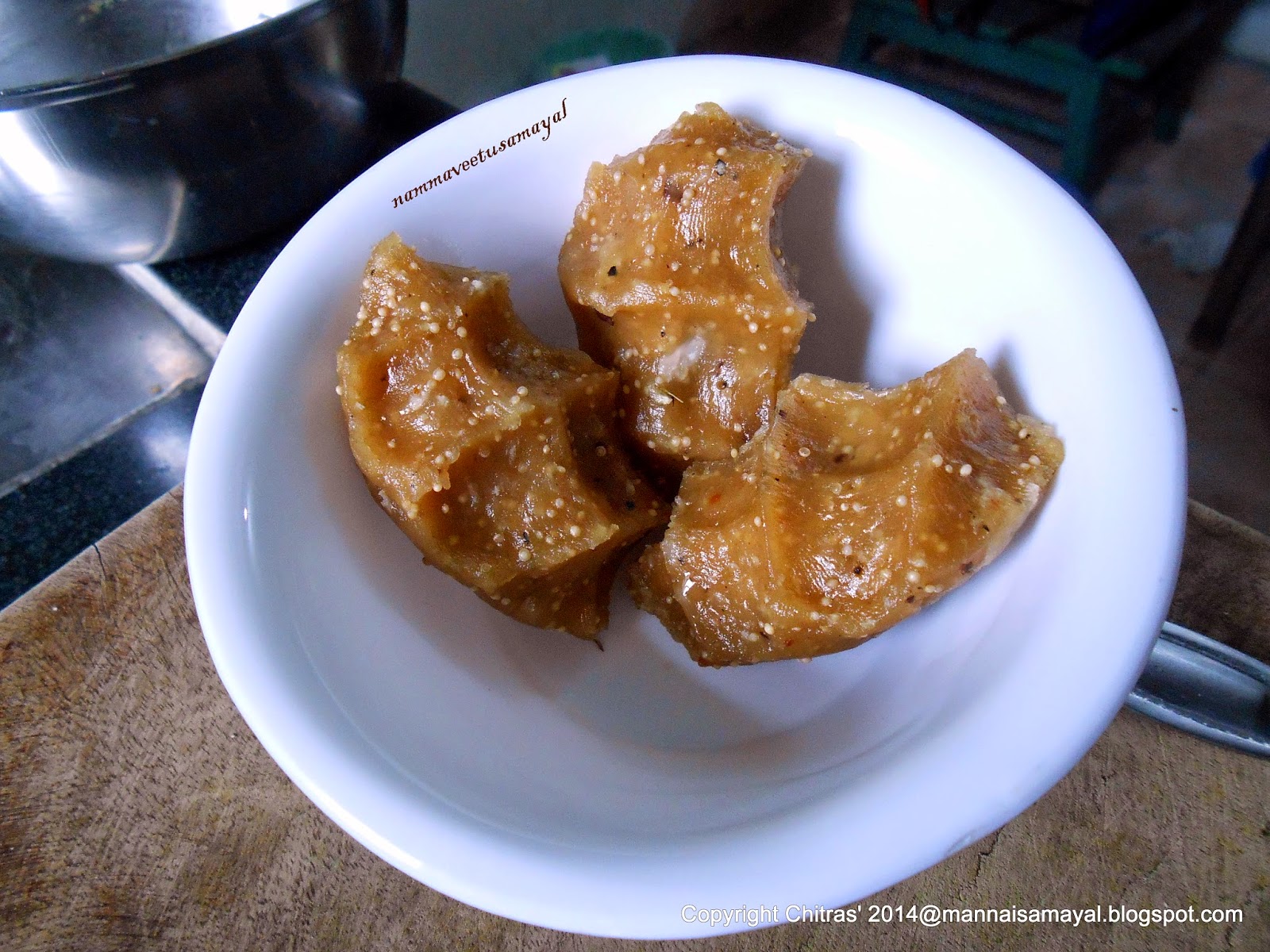 kalakkalsamayal: Sweet Pidi Kozhukattai