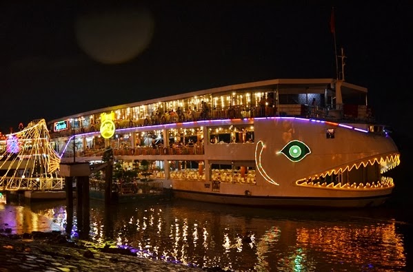 Asia's Best Floating Restaurants | Top Lists of Everything