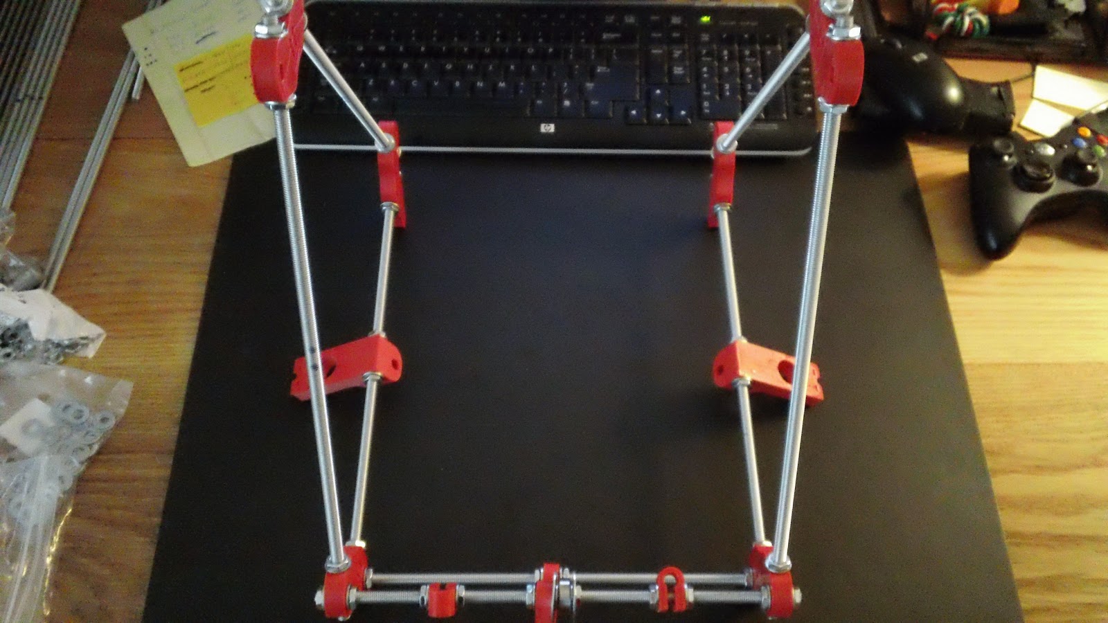 Tom's 3D Printer Guide: Affix front threaded rods to frame triangles