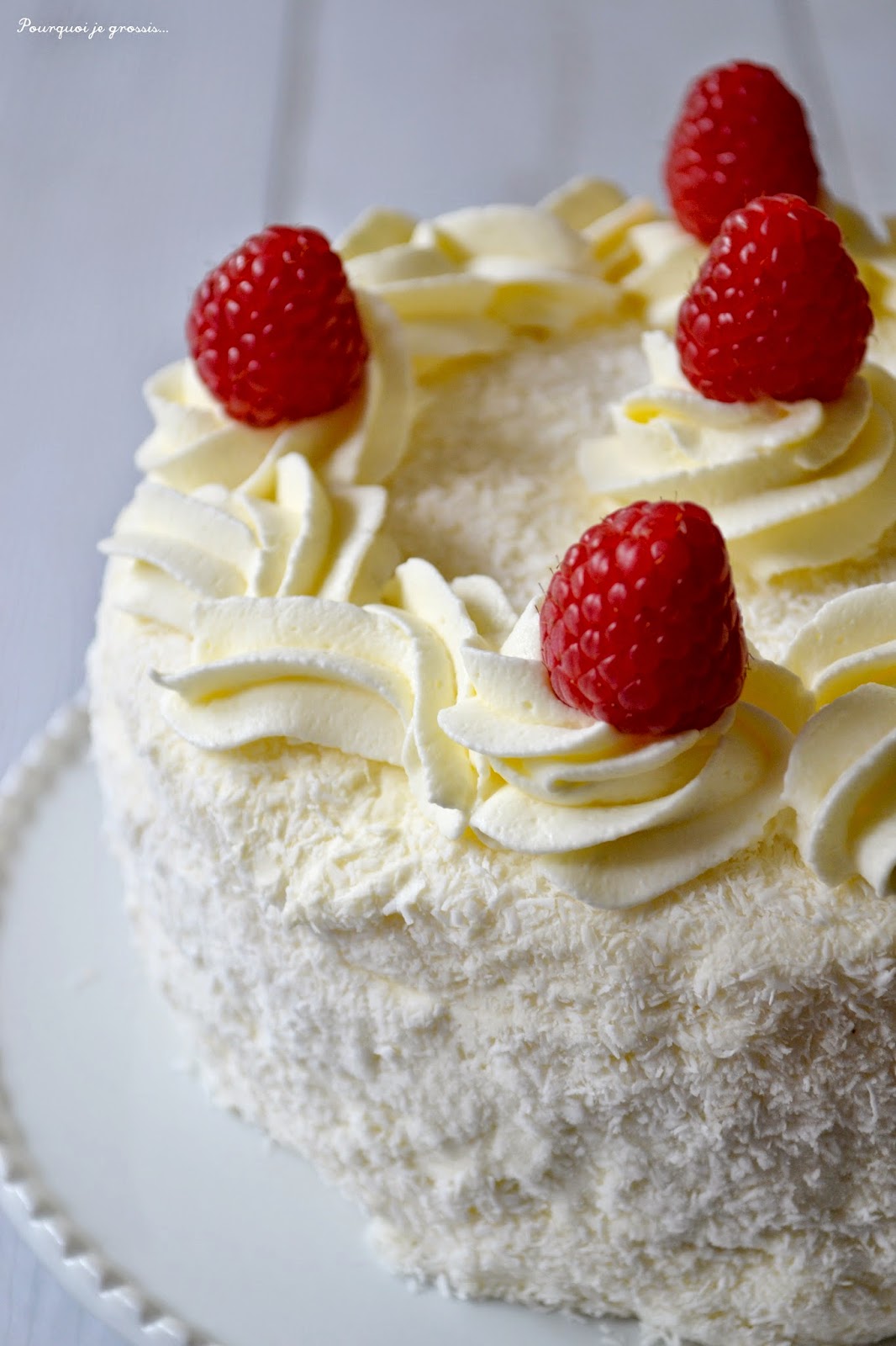 Pourquoi je grossis ... : Gâteau glacé à la meringue, chantilly noix de ...