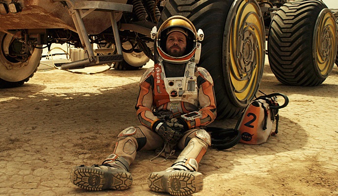The Martian (2015): Ridley Scott's cerebral space adventure with a nice ...