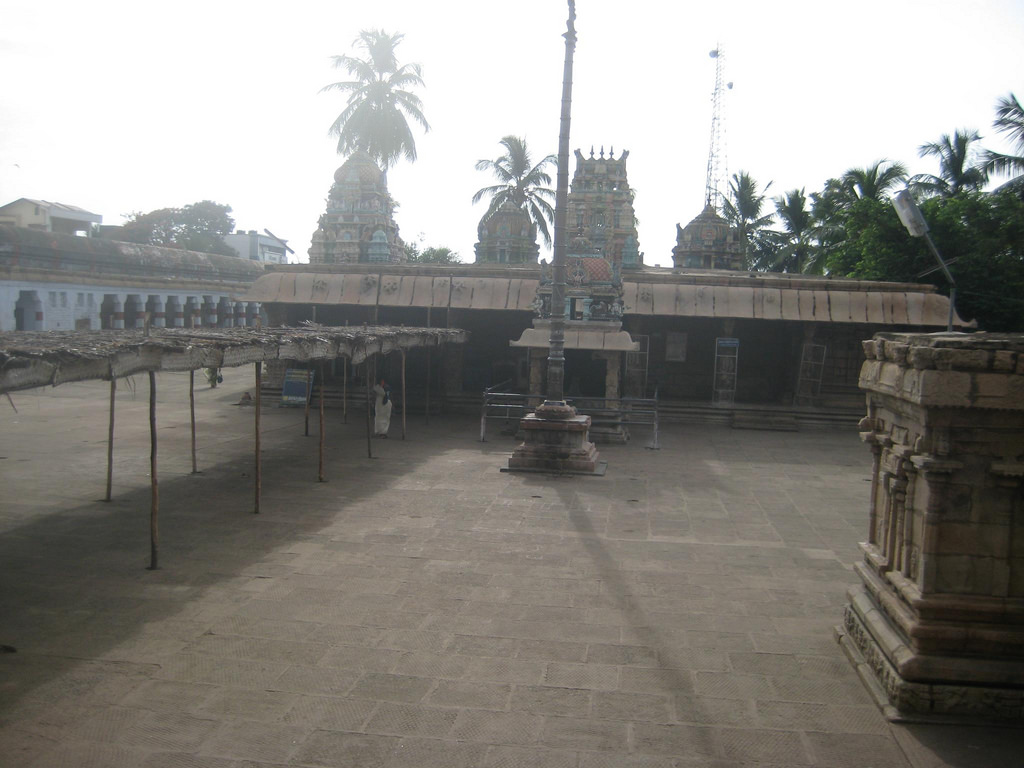 Tamilnadu Tourism: Kailasanathar Temple, Tharamangalam, Salem