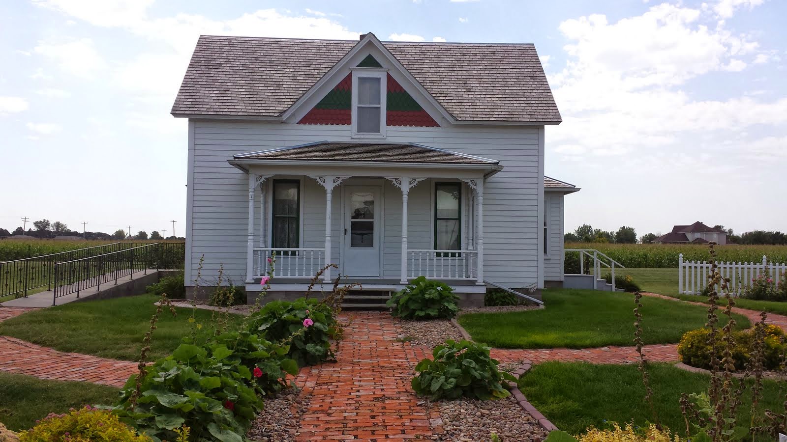 Big Daddy Dave: The Nebraska Prairie Museum – Wow!
