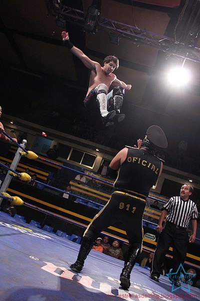 ESTRELLAS DEL RING.: X-Fly Perro colmilludo, Chico Che y Black Terry ...